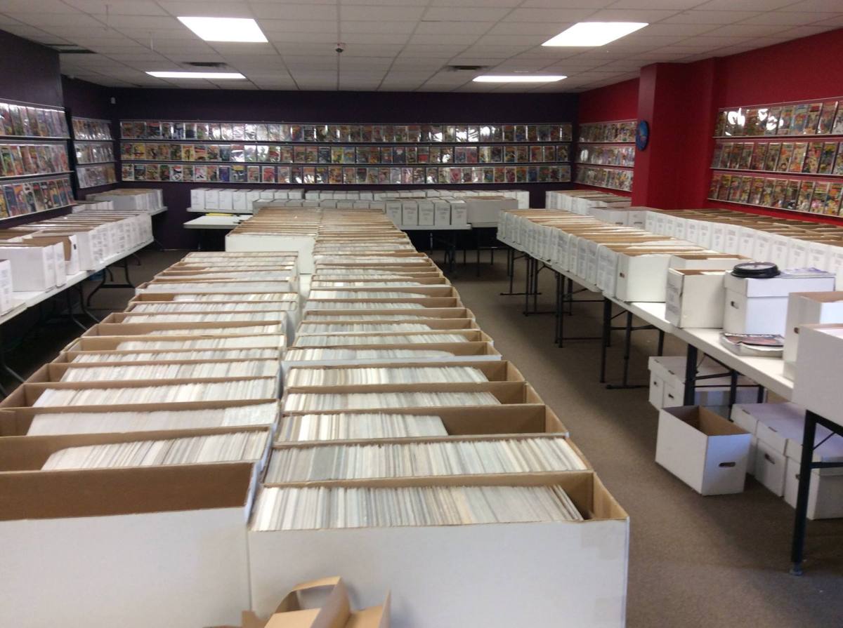 Sunday Chuckle: Comics, Comics, Comics | mikeladano.com