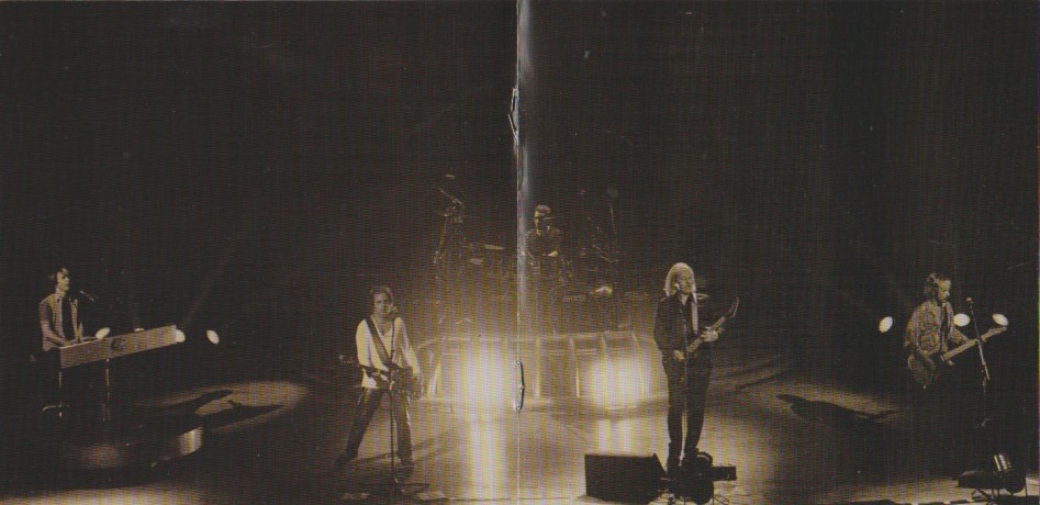 REVIEW: Styx – Styxworld Live 2001 | mikeladano.com