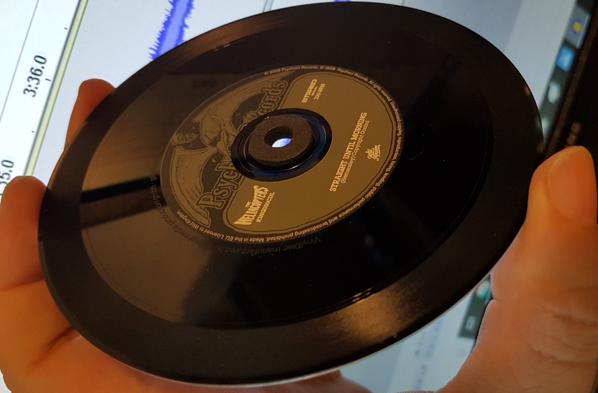 REVIEW: Vinyl Disc – a CD and a record all in one | mikeladano.com