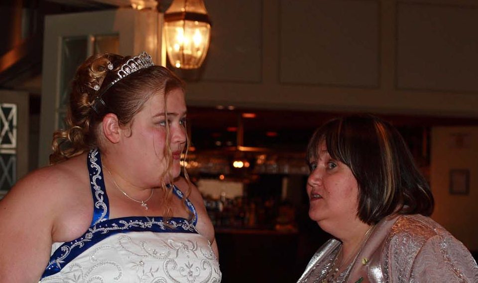 Sunday Chuckle: Things Jen’s Mom Did to Make Me Smile | mikeladano.com