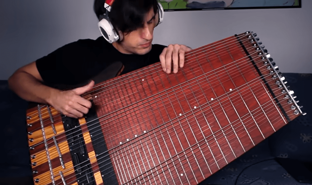 Sunday Screening: Davey 504 – 36 string bass solo | mikeladano.com