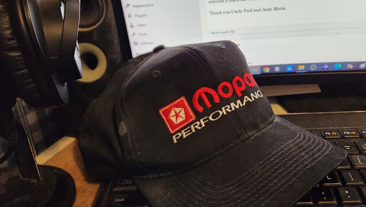 #1102: My Favourite Hat – An Uncle Paul Story | mikeladano.com